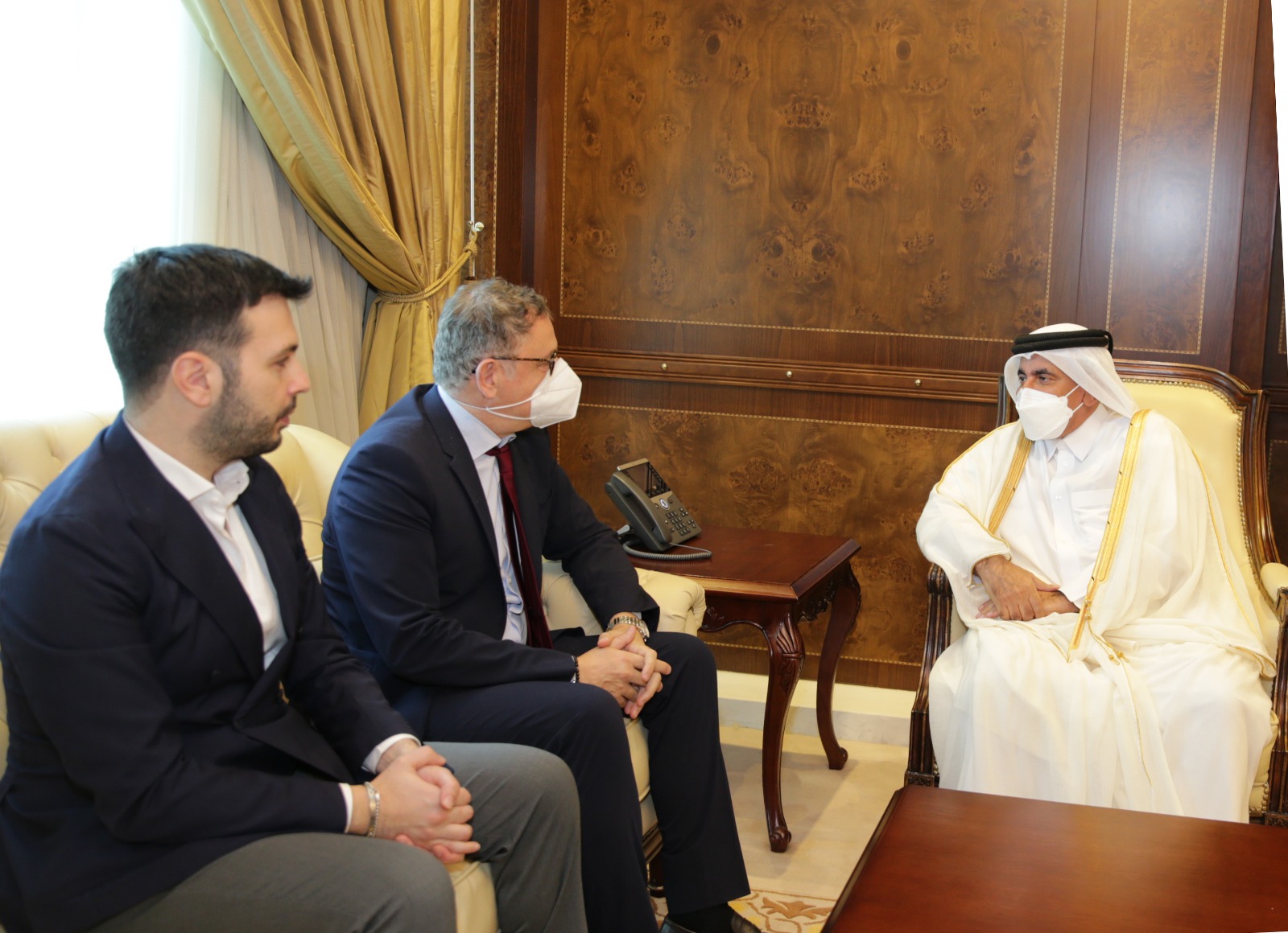 Minister Meets with European Parliament Transport Committee Member ...